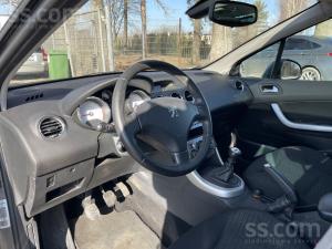Grey Peugeot 308 2008 in Riga, with an engine capacity of 1.60 L and mileage of 260 thousand km for 1990 €, photo 11 on AUTOMOTO.COM.LV