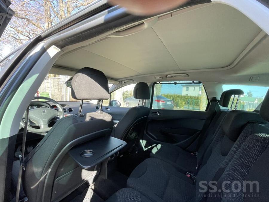 Grey Peugeot 308 2008 in Riga, with an engine capacity of 1.60 L and mileage of 260 thousand km for 1990 €, photo 15 on AUTOMOTO.COM.LV