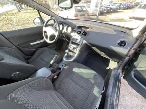 Grey Peugeot 308 2008 in Riga, with an engine capacity of 1.60 L and mileage of 260 thousand km for 1990 €, photo 22 on AUTOMOTO.COM.LV