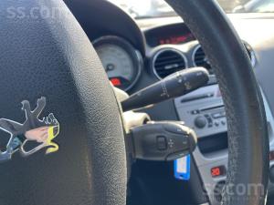 Grey Peugeot 308 2008 in Riga, with an engine capacity of 1.60 L and mileage of 260 thousand km for 1990 €, photo 28 on AUTOMOTO.COM.LV