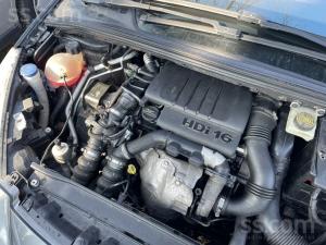 Grey Peugeot 308 2008 in Riga, with an engine capacity of 1.60 L and mileage of 260 thousand km for 1990 €, photo 33 on AUTOMOTO.COM.LV