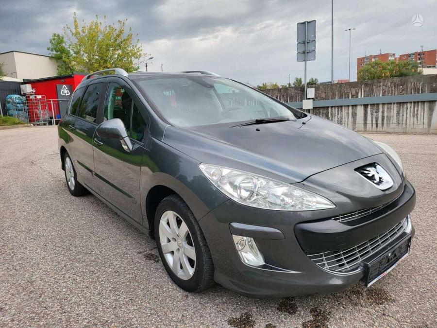 Grey Peugeot 308 2008 in Alytus, with an engine capacity of 1.60 L and mileage of 201 thousand km for 2460 €, photo 3 on AUTOMOTO.COM.LV
