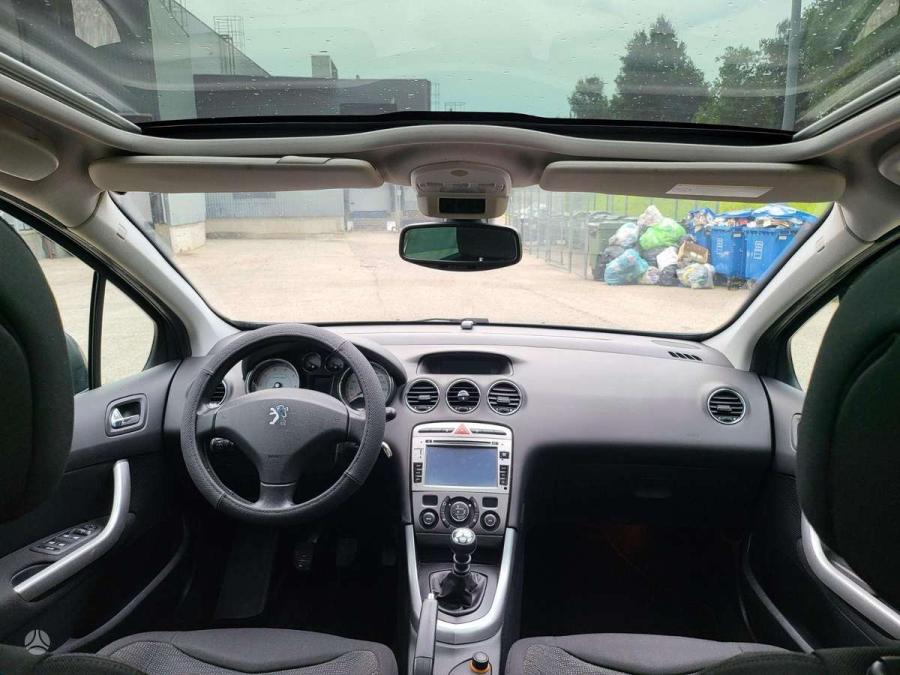 Grey Peugeot 308 2008 in Alytus, with an engine capacity of 1.60 L and mileage of 201 thousand km for 2460 €, photo 6 on AUTOMOTO.COM.LV