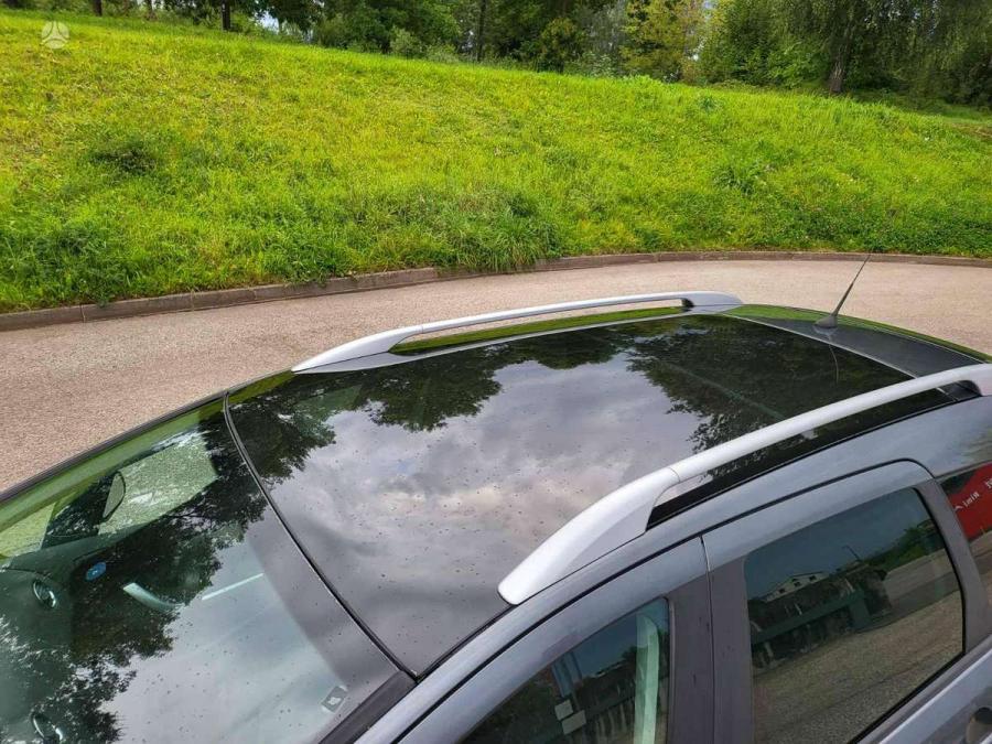 Grey Peugeot 308 2008 in Alytus, with an engine capacity of 1.60 L and mileage of 201 thousand km for 2460 €, photo 17 on AUTOMOTO.COM.LV