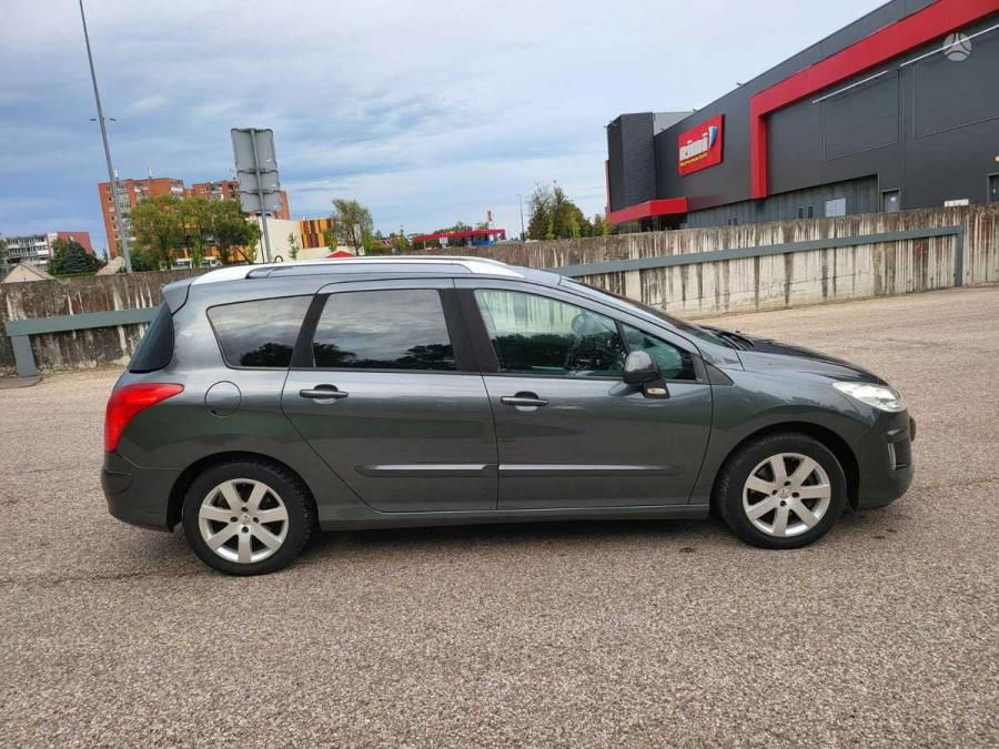 Grey Peugeot 308 2008 in Alytus, with an engine capacity of 1.60 L and mileage of 201 thousand km for 2460 €, photo 30 on AUTOMOTO.COM.LV