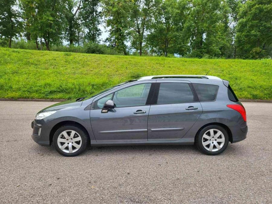 Grey Peugeot 308 2008 in Alytus, with an engine capacity of 1.60 L and mileage of 201 thousand km for 2460 €, photo 31 on AUTOMOTO.COM.LV