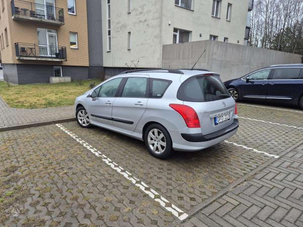 Grey Peugeot 308 2009 in Vilnius, with an engine capacity of 1.56 L and mileage of 190 thousand km for 2000 €, photo 4 on AUTOMOTO.COM.LV