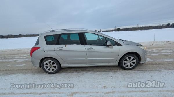 Grey Peugeot 308 2009 in Mustvee, with an engine capacity of 2.00 L and mileage of 0 thousand km for 550 €, photo 3 on AUTOMOTO.COM.LV