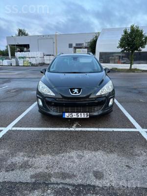 Pelēks Peugeot 308 2009 Rīga, ar dzinēja tilpumu 1.60 L un nobraukumu 207 tūkst. km par 2600 €, foto  vietnē AUTOMOTO.COM.LV