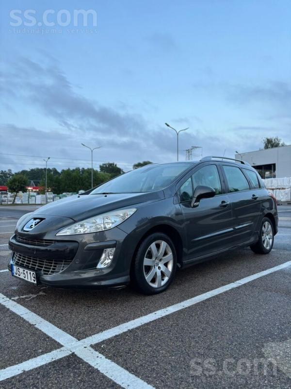 Pelēks Peugeot 308 2009 Rīga, ar dzinēja tilpumu 1.60 L un nobraukumu 207 tūkst. km par 2600 €, foto 3 vietnē AUTOMOTO.COM.LV