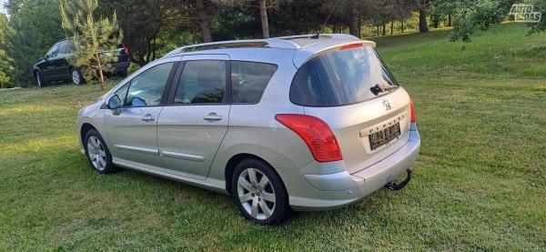 Grey Peugeot 308 2010 in Akmene, with an engine capacity of 1.60 L and mileage of 286 thousand km for 2350 €, photo 4 on AUTOMOTO.COM.LV