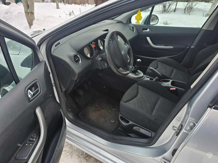 Pelēks Peugeot 308 2011 Kauņa, ar dzinēja tilpumu 1.56 L un nobraukumu 261 tūkst. km par 2495 €, foto 5 vietnē AUTOMOTO.COM.LV