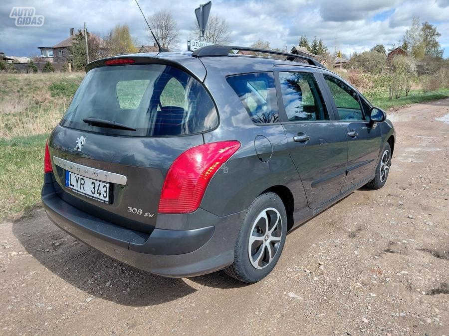 Pelēks Peugeot 308 2011 Vilkaviškis, ar dzinēja tilpumu 1.60 L un nobraukumu 210 tūkst. km par 2550 €, foto 6 vietnē AUTOMOTO.COM.LV
