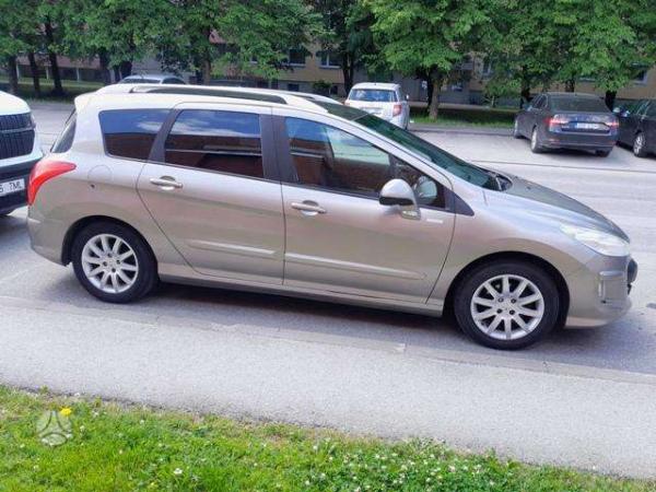Grey Peugeot 308 2011 in Tallinn, with an engine capacity of 1.60 L and mileage of 311 thousand km for 2500 €, photo 1 on AUTOMOTO.COM.LV