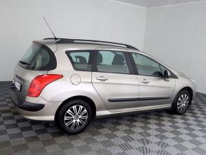 Grey Peugeot 308 2011 in Tallinn, with an engine capacity of 1.60 L and mileage of 212 thousand km for 2299 €, photo 4 on AUTOMOTO.COM.LV