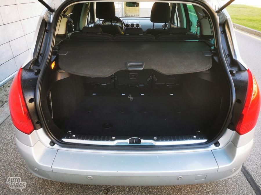 Серый Пежо 308 2011 в Клайпеда, объемом двигателя 2.00 л и пробегом 198 тыс. км за 2990 €, фото 33 на AUTOMOTO.COM.LV