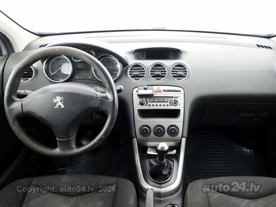 Pelēks Peugeot 308 2011 Tallina, ar dzinēja tilpumu 1.60 L un nobraukumu 374 tūkst. km par 799 €, foto 6 vietnē AUTOMOTO.COM.LV