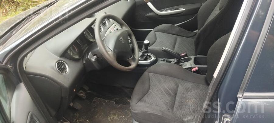 Pelēks Peugeot 308 2011 Daugavpils, ar dzinēja tilpumu 1.60 L un nobraukumu 520 tūkst. km par 800 €, foto 6 vietnē AUTOMOTO.COM.LV
