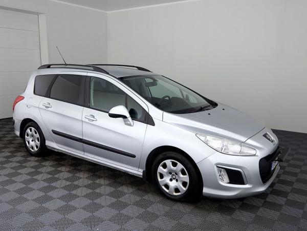 Pelēks Peugeot 308 2011 Tallina, ar dzinēja tilpumu 1.60 L un nobraukumu 374 tūkst. km par 699 €, foto 8 vietnē AUTOMOTO.COM.LV