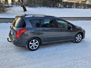 Grey Peugeot 308 2012 in Jekabpils, with an engine capacity of 1.60 L and mileage of 291 thousand km for 2490 €, photo 5 on AUTOMOTO.COM.LV