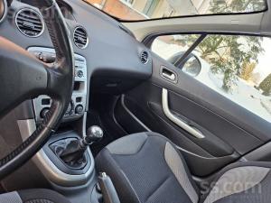 Grey Peugeot 308 2012 in Jekabpils, with an engine capacity of 1.60 L and mileage of 291 thousand km for 2490 €, photo 12 on AUTOMOTO.COM.LV