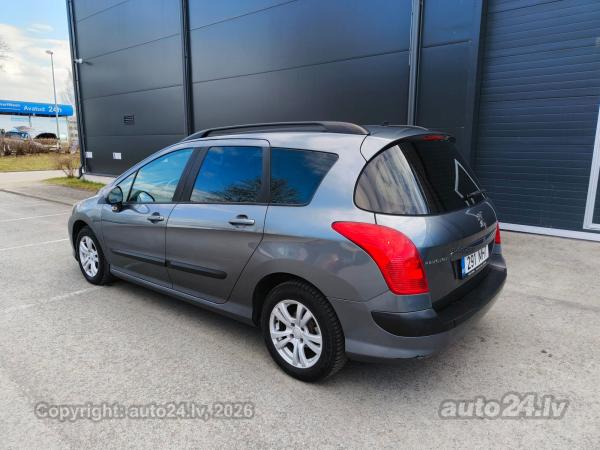 Grey Peugeot 308 2012 in Tallinn, with an engine capacity of 1.60 L and mileage of 180 thousand km for 1990 €, photo 3 on AUTOMOTO.COM.LV