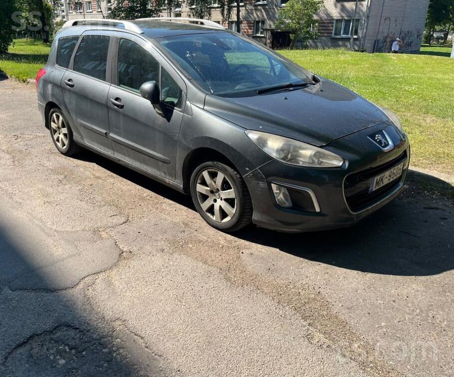 Grey Peugeot 308 2012 in Riga, with an engine capacity of 1.60 L and mileage of 0 thousand km for 1590 €, photo 1 on AUTOMOTO.COM.LV