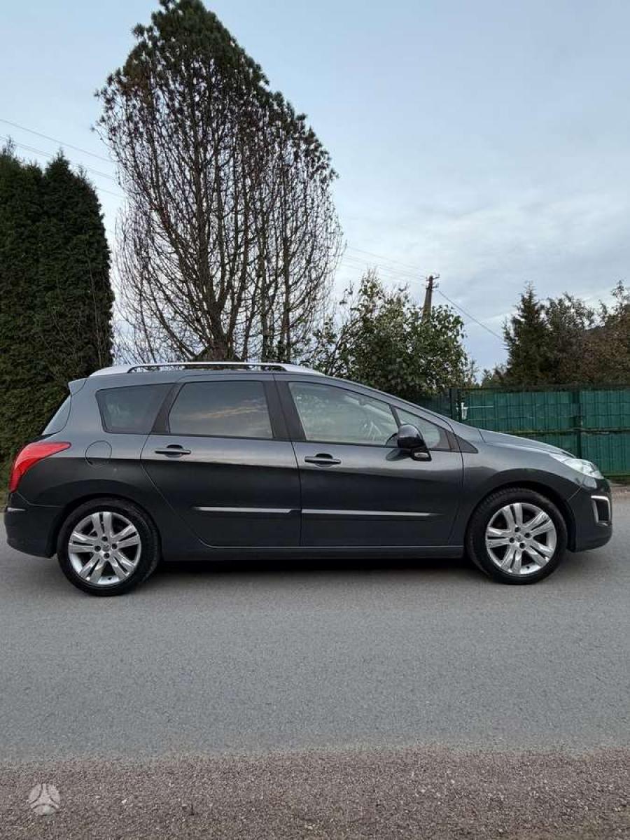 Pelēks Peugeot 308 2012 Tauragė, ar dzinēja tilpumu 1.56 L un nobraukumu 347 tūkst. km par 2780 €, foto 9 vietnē AUTOMOTO.COM.LV