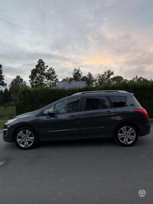 Pelēks Peugeot 308 2012 Tauragė, ar dzinēja tilpumu 1.56 L un nobraukumu 347 tūkst. km par 2780 €, foto 10 vietnē AUTOMOTO.COM.LV