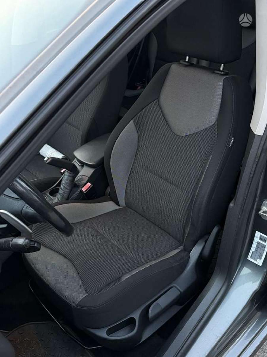 Pelēks Peugeot 308 2012 Tauragė, ar dzinēja tilpumu 1.56 L un nobraukumu 347 tūkst. km par 2780 €, foto 13 vietnē AUTOMOTO.COM.LV