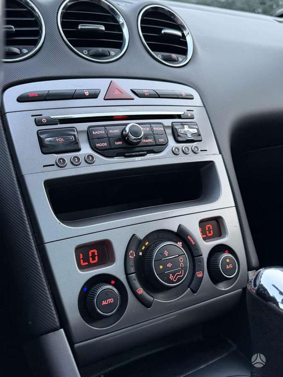 Pelēks Peugeot 308 2012 Tauragė, ar dzinēja tilpumu 1.56 L un nobraukumu 347 tūkst. km par 2780 €, foto 15 vietnē AUTOMOTO.COM.LV