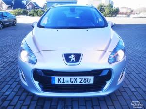 Grey Peugeot 308 2013 in Klaipeda, with an engine capacity of 1.60 L and mileage of 144 thousand km for 3890 €, photo 2 on AUTOMOTO.COM.LV