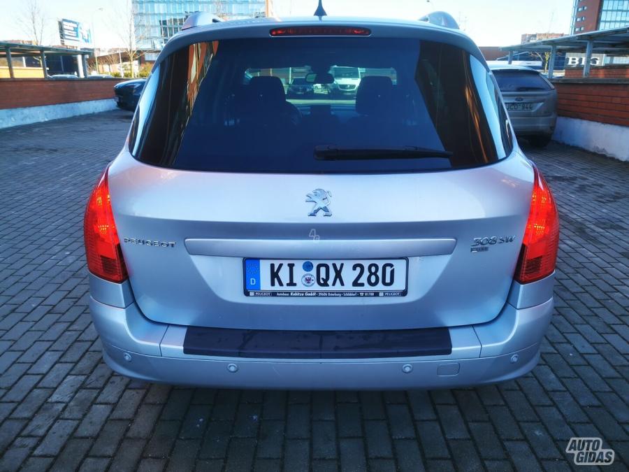 Grey Peugeot 308 2013 in Klaipeda, with an engine capacity of 1.60 L and mileage of 144 thousand km for 3890 €, photo 5 on AUTOMOTO.COM.LV