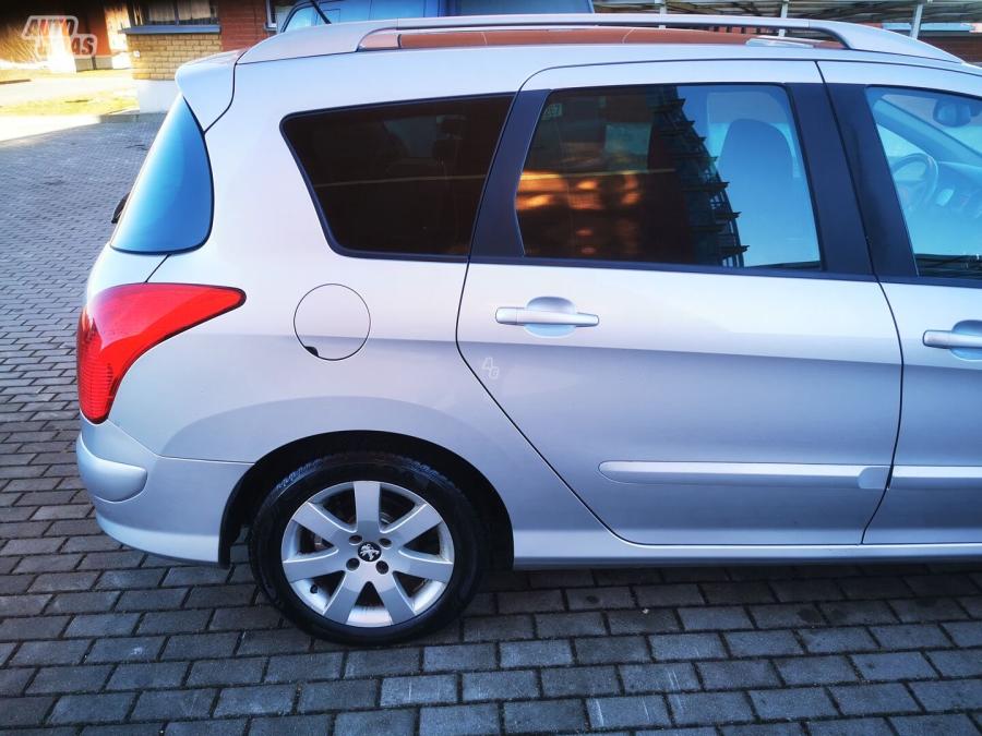 Grey Peugeot 308 2013 in Klaipeda, with an engine capacity of 1.60 L and mileage of 144 thousand km for 3890 €, photo 13 on AUTOMOTO.COM.LV