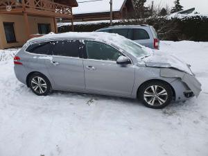 Pelēks Peugeot 308 2014 Kauņa, ar dzinēja tilpumu 1.20 L un nobraukumu 167 tūkst. km par 2500 €, foto 2 vietnē AUTOMOTO.COM.LV