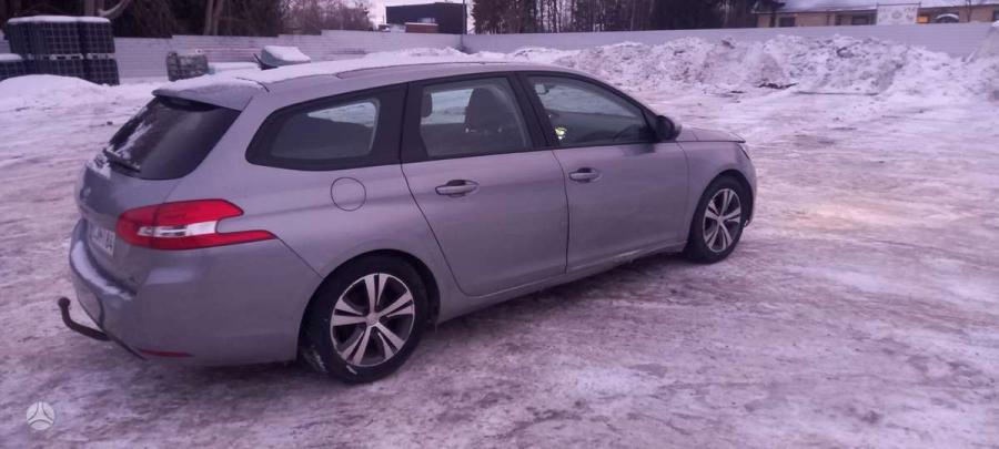 Pelēks Peugeot 308 2014 Kauņa, ar dzinēja tilpumu 1.20 L un nobraukumu 210 tūkst. km par 3300 €, foto 4 vietnē AUTOMOTO.COM.LV
