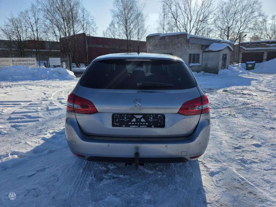 Pelēks Peugeot 308 2014 Telšiai, ar dzinēja tilpumu 1.56 L un nobraukumu 250 tūkst. km par 5200 €, foto 6 vietnē AUTOMOTO.COM.LV