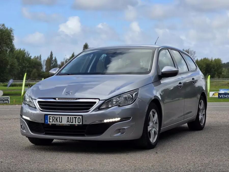 Pelēks Peugeot 308 2014 Grobiņa, ar dzinēja tilpumu 1.60 L un nobraukumu 134 tūkst. km par 5800 €, foto 3 vietnē AUTOMOTO.COM.LV