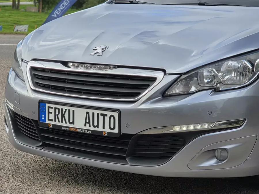 Pelēks Peugeot 308 2014 Grobiņa, ar dzinēja tilpumu 1.60 L un nobraukumu 134 tūkst. km par 5800 €, foto 5 vietnē AUTOMOTO.COM.LV