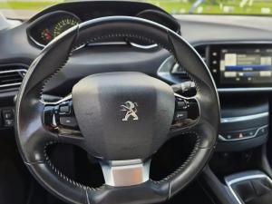 Pelēks Peugeot 308 2014 Grobiņa, ar dzinēja tilpumu 1.60 L un nobraukumu 134 tūkst. km par 5800 €, foto 23 vietnē AUTOMOTO.COM.LV