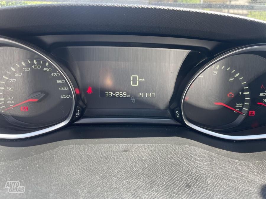 Pelēks Peugeot 308 2014 Kauņa, ar dzinēja tilpumu 1.60 L un nobraukumu 334 tūkst. km par 4250 €, foto 7 vietnē AUTOMOTO.COM.LV