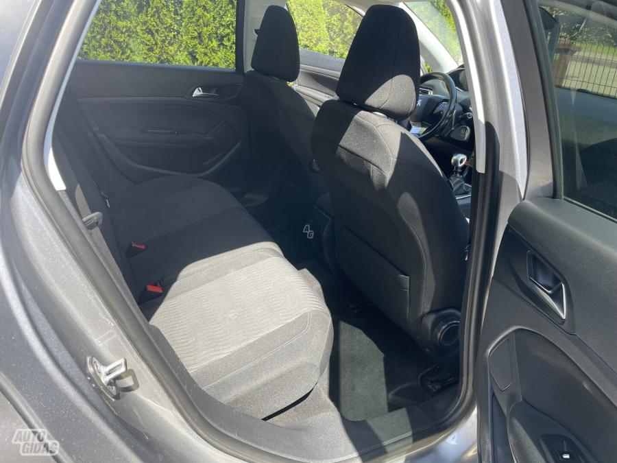 Pelēks Peugeot 308 2014 Kauņa, ar dzinēja tilpumu 1.60 L un nobraukumu 334 tūkst. km par 4250 €, foto 14 vietnē AUTOMOTO.COM.LV