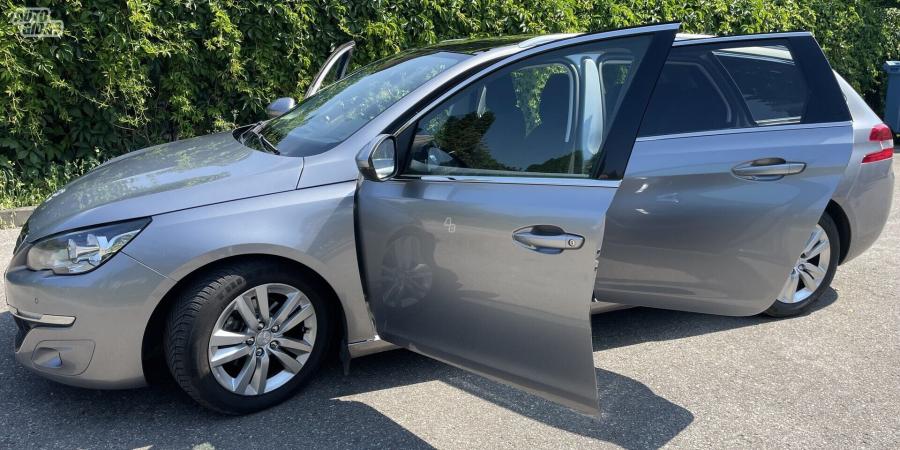 Pelēks Peugeot 308 2014 Kauņa, ar dzinēja tilpumu 1.60 L un nobraukumu 334 tūkst. km par 4250 €, foto 23 vietnē AUTOMOTO.COM.LV