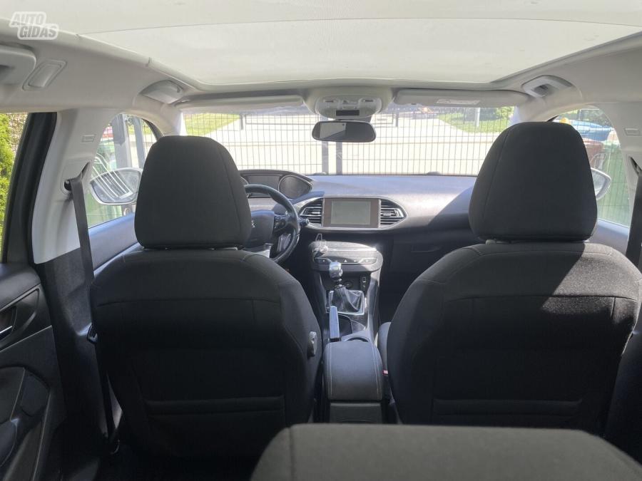 Pelēks Peugeot 308 2014 Kauņa, ar dzinēja tilpumu 1.60 L un nobraukumu 334 tūkst. km par 4250 €, foto 26 vietnē AUTOMOTO.COM.LV