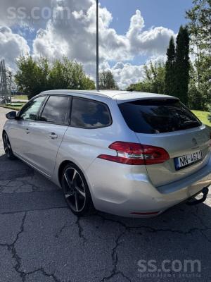 Pelēks Peugeot 308 2014 Rīga, ar dzinēja tilpumu 1.60 L un nobraukumu 272 tūkst. km par 3900 €, foto 5 vietnē AUTOMOTO.COM.LV