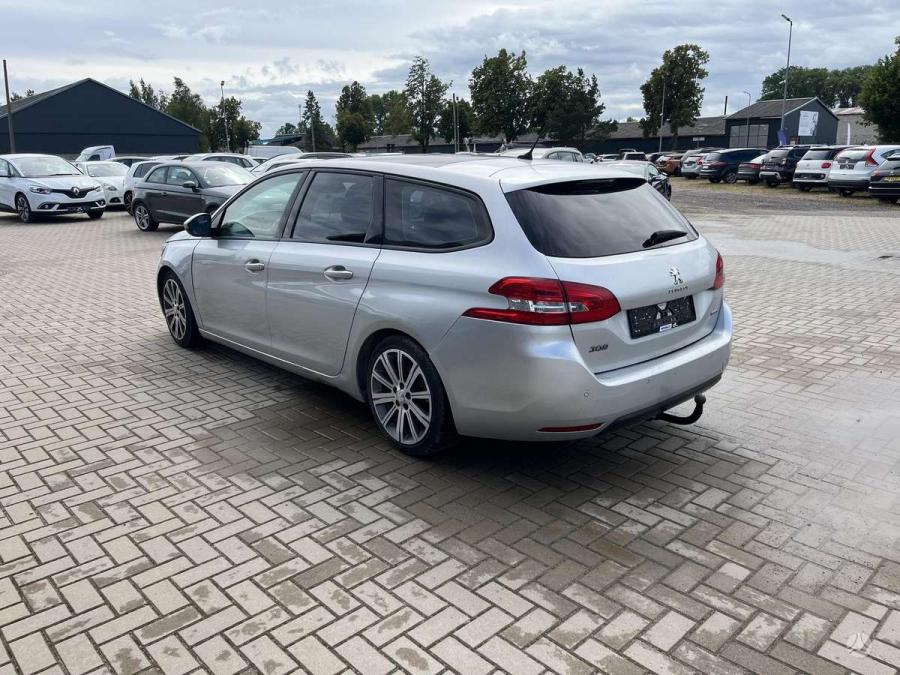 Pelēks Peugeot 308 2014 Tauragė, ar dzinēja tilpumu 1.60 L un nobraukumu 250 tūkst. km par 2600 €, foto 11 vietnē AUTOMOTO.COM.LV