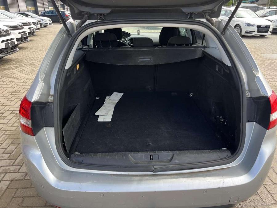 Pelēks Peugeot 308 2014 Tauragė, ar dzinēja tilpumu 1.60 L un nobraukumu 250 tūkst. km par 2600 €, foto 18 vietnē AUTOMOTO.COM.LV