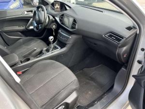 Pelēks Peugeot 308 2014 Tauragė, ar dzinēja tilpumu 1.60 L un nobraukumu 250 tūkst. km par 2600 €, foto 19 vietnē AUTOMOTO.COM.LV