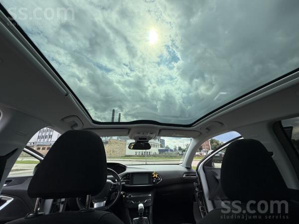 Pelēks Peugeot 308 2014 Rīga, ar dzinēja tilpumu 1.60 L un nobraukumu 273 tūkst. km par 3750 €, foto 2 vietnē AUTOMOTO.COM.LV