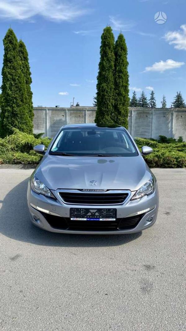 Grey Peugeot 308 2014 in Marijampole, with an engine capacity of 1.56 L and mileage of 172 thousand km for 4550 €, photo 3 on AUTOMOTO.COM.LV